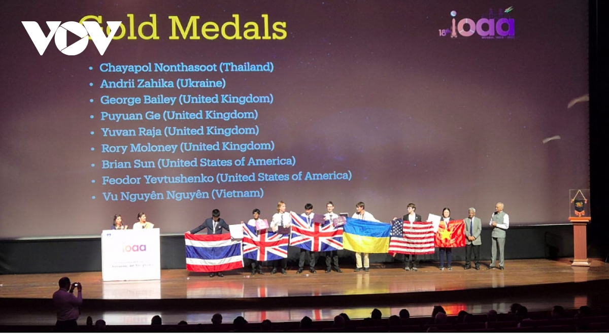 Vietnam wins big at IOAA 2025, to host next edition in Hanoi